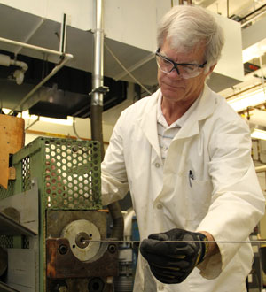 Ames Laboratory, Etrema Products Inc., and Navy researchers discover ...