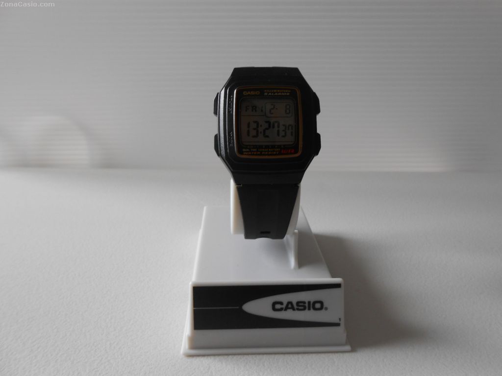 Zona Casio: Prueba: Casio F-201, el modelo más completo de la serie F