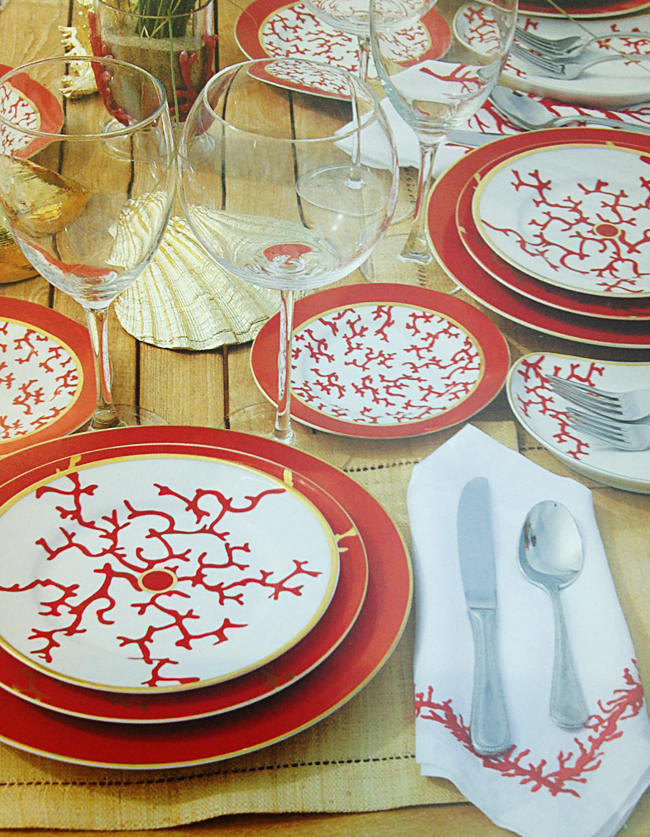 Tablescape Tuesday: Coral on the Beach – Kimberly Whitman