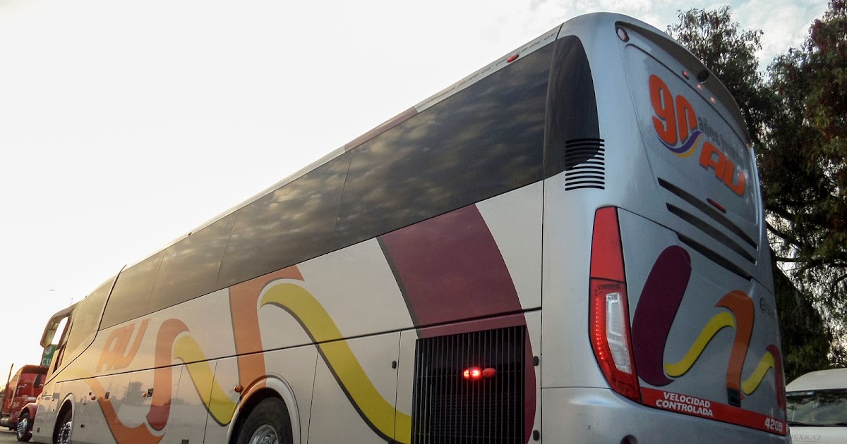 MAXIBUSES: AUTOBUSES UNIDOS (AU)