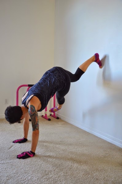 Diary of a Fit Mommy: 15 Minute Total Body Toning Wall Workout