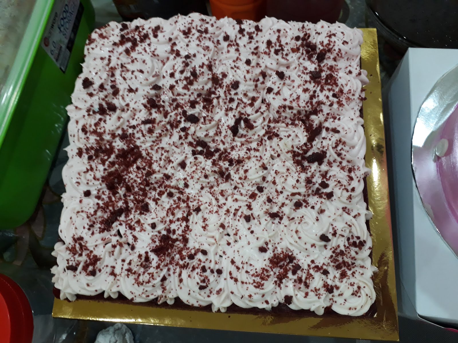 Farhana Jafri: Happy Birthday To Me! Thanks Alya Cake House!