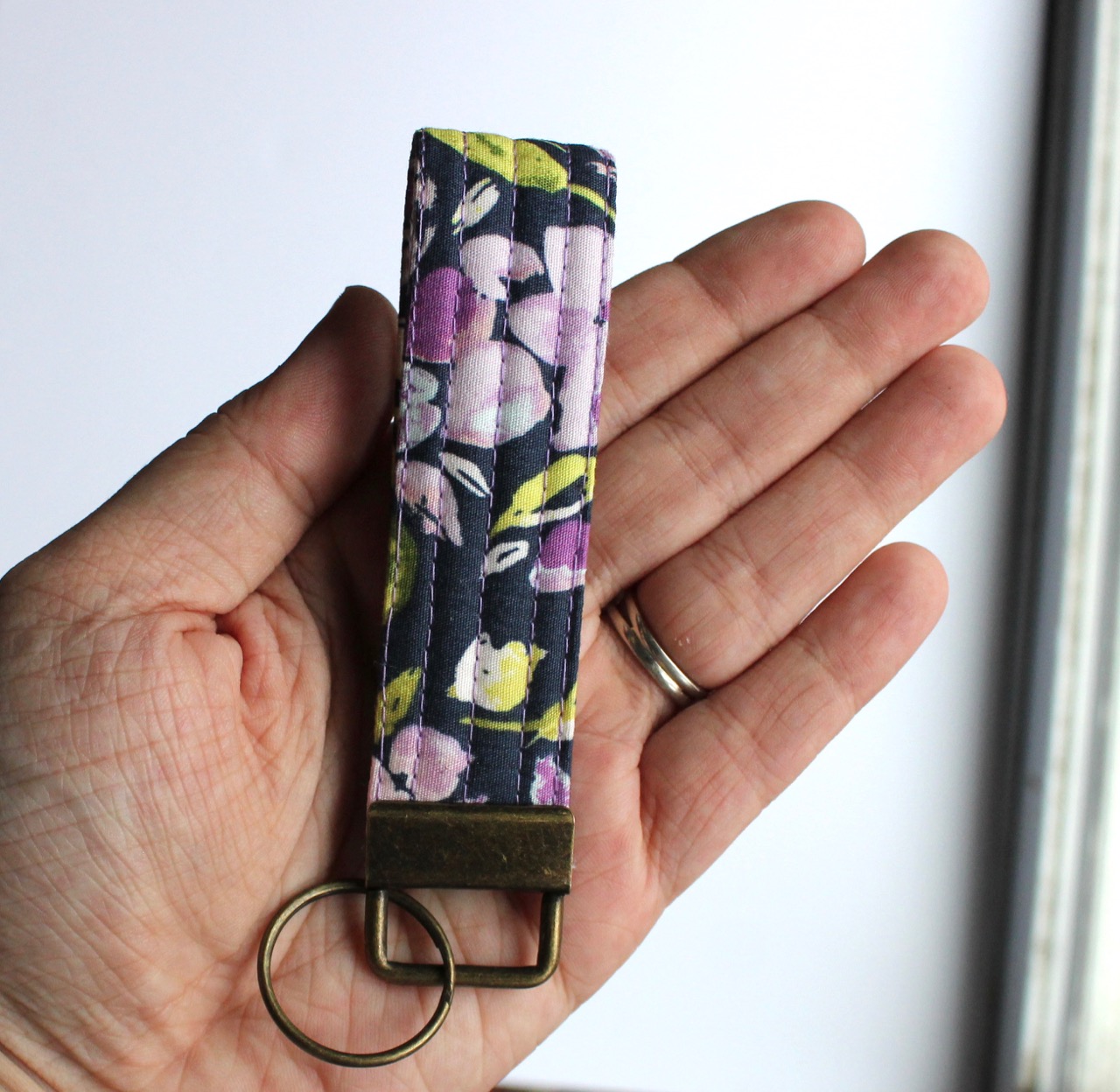 Fast & Easy Key Fobs | Amista Baker