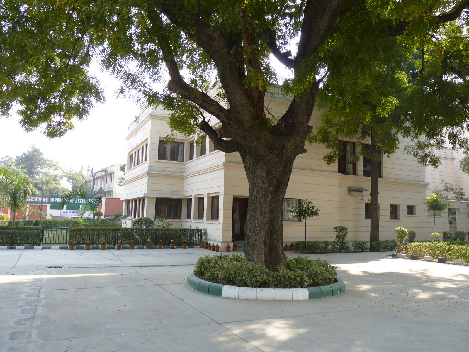 Dr S N Prasad, Mysore, India: The Alluring Aura of Anoopshahr ...