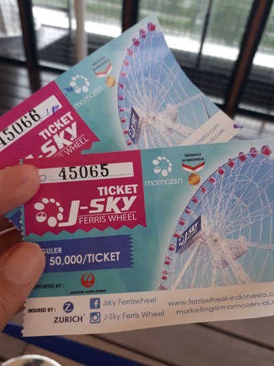 Satu Putaran J-Sky Ferris Wheel AEON Jakarta Garden City Pingin Nambah ...