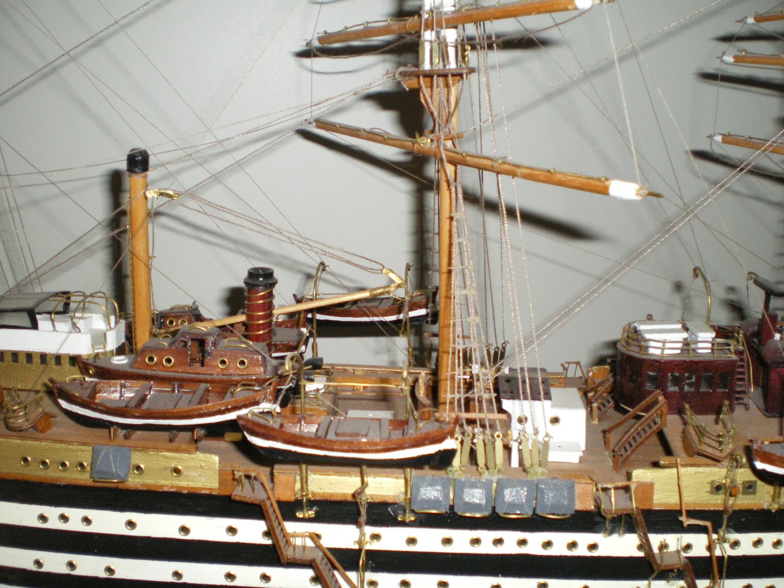 SI VIS PACEM, PARA BELLUM: IL MIO MODELLISMO NAVALE STATICO