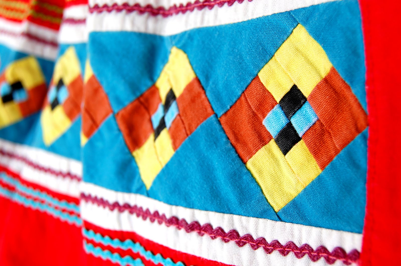 Vintage Apron: Seminole Piecing