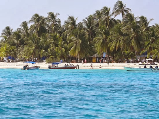 LAS RIQUEZAS NATURALES DE COLOMBIA: LOS DOS MARES DE COLOMBIA