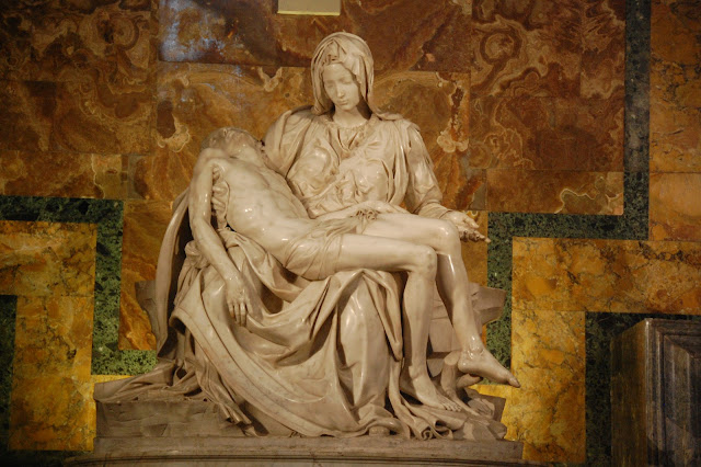 Pundelina Kafoops lives here: Pieta