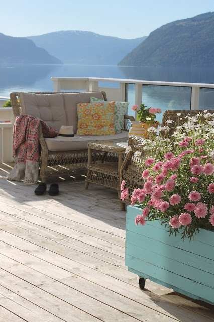 ESTILO RUSTICO: Balcones Estilo Rustico