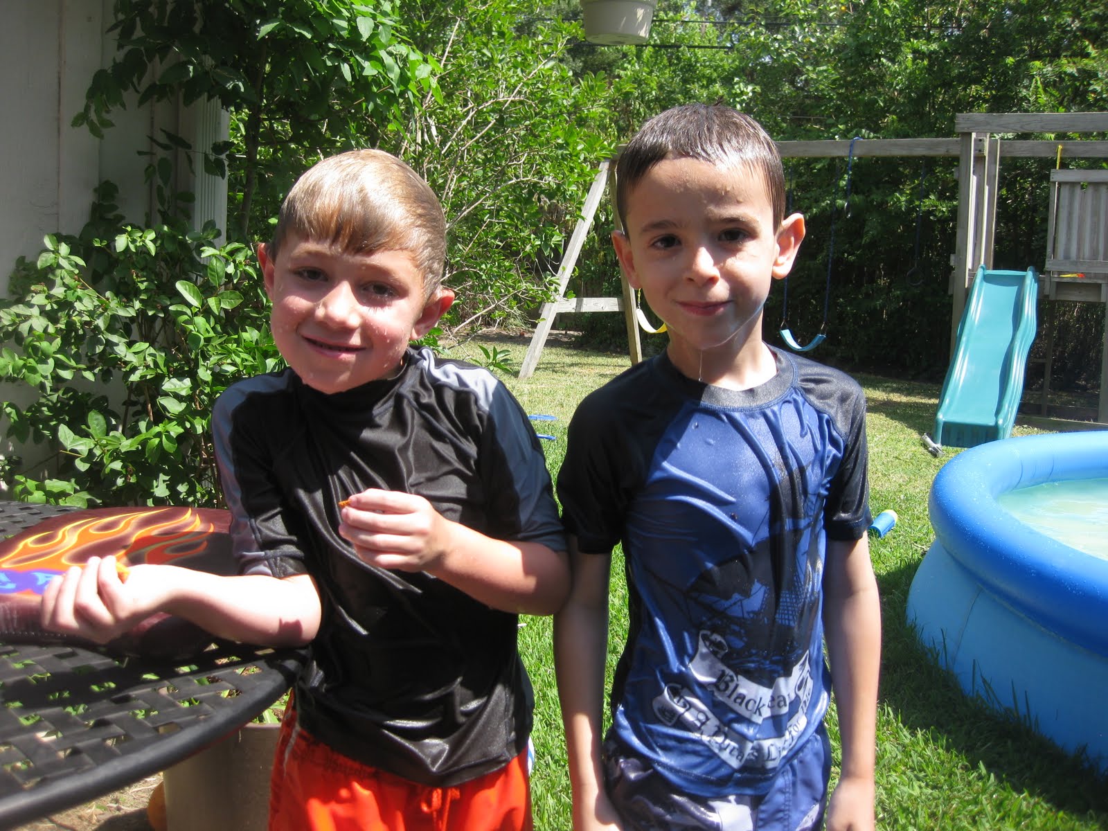 The House of Riley: Memorial Day Party...Redneck Pool Style