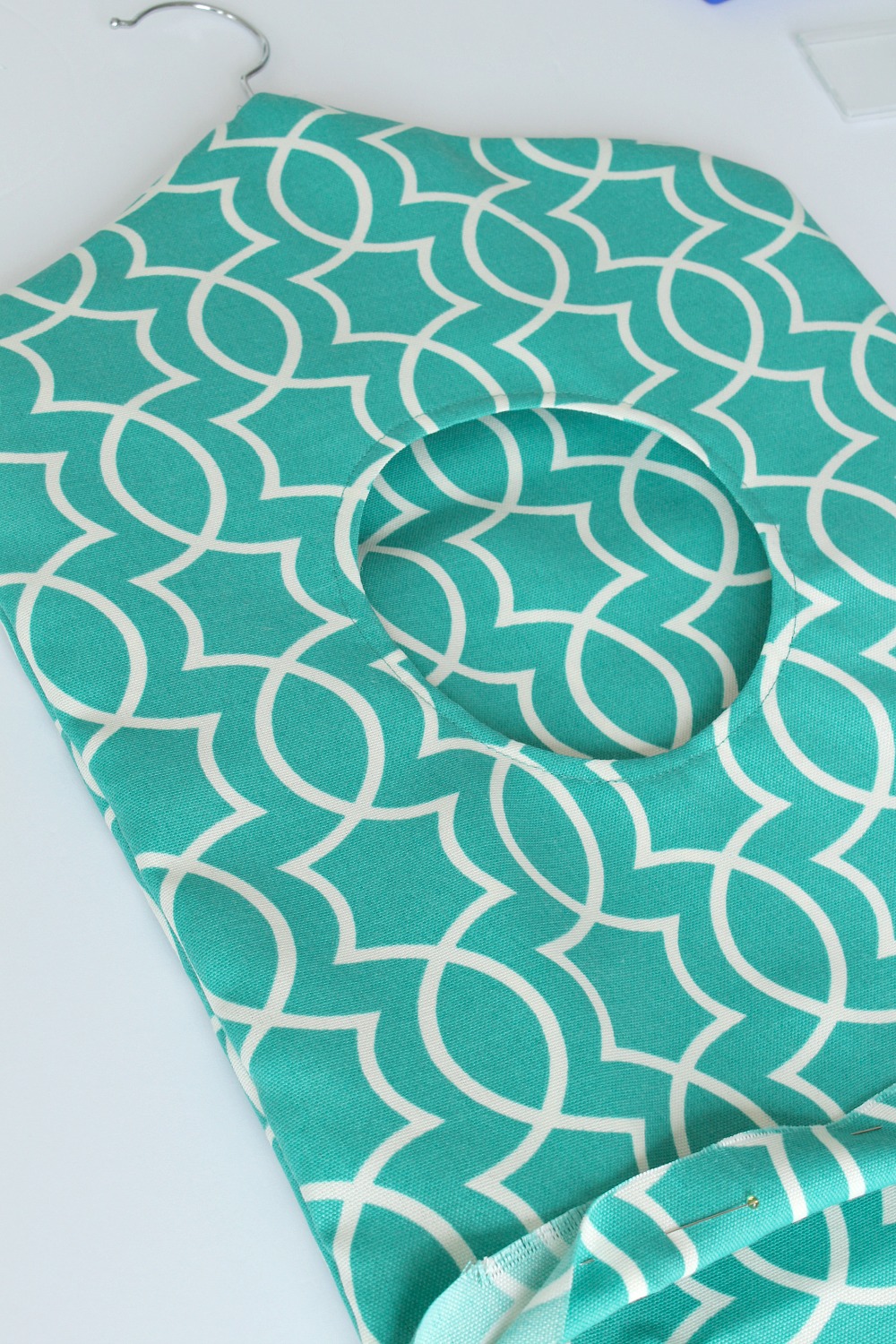 How to Sew a DIY Clothespin Bag (DIY Clothespin Holder) | Dans le Lakehouse