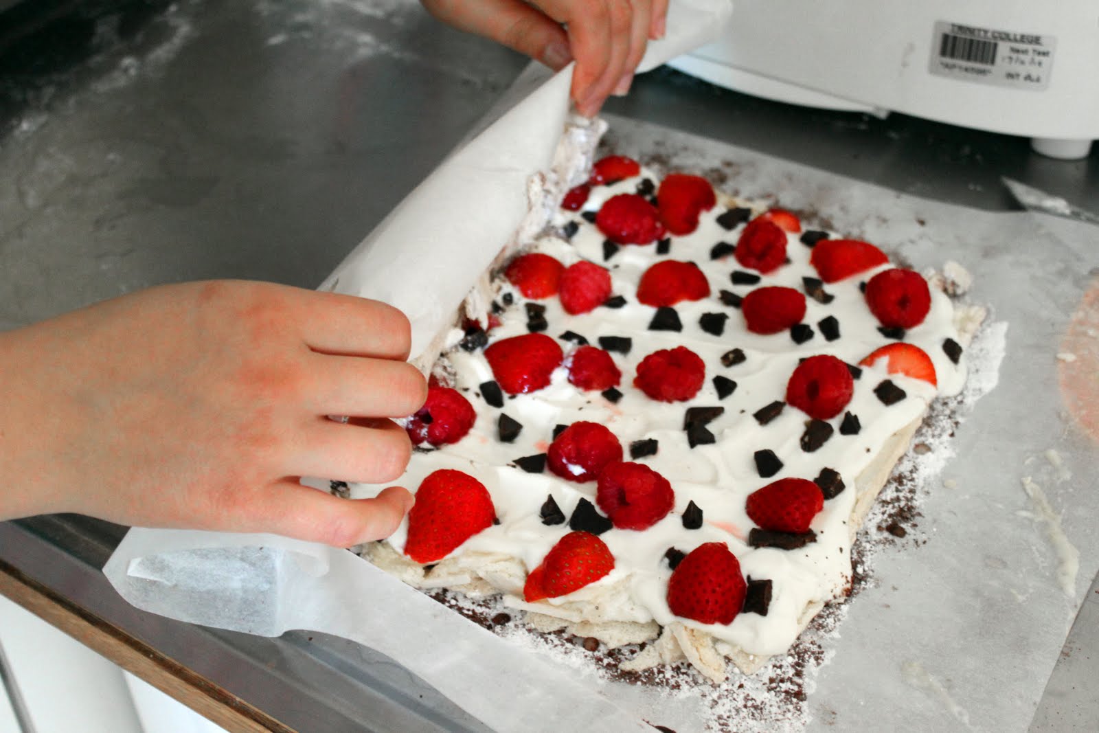 Pudding Pie Lane: Meringue Roulade With Chocolate
