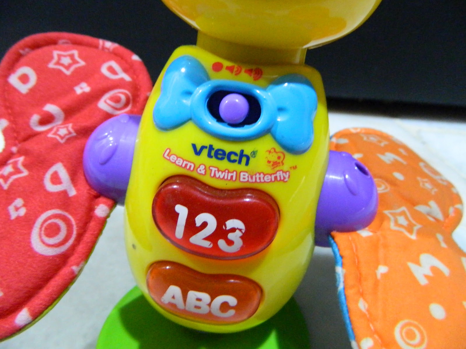 Save On Toys!: Vtech Spin & Learn Butterfly