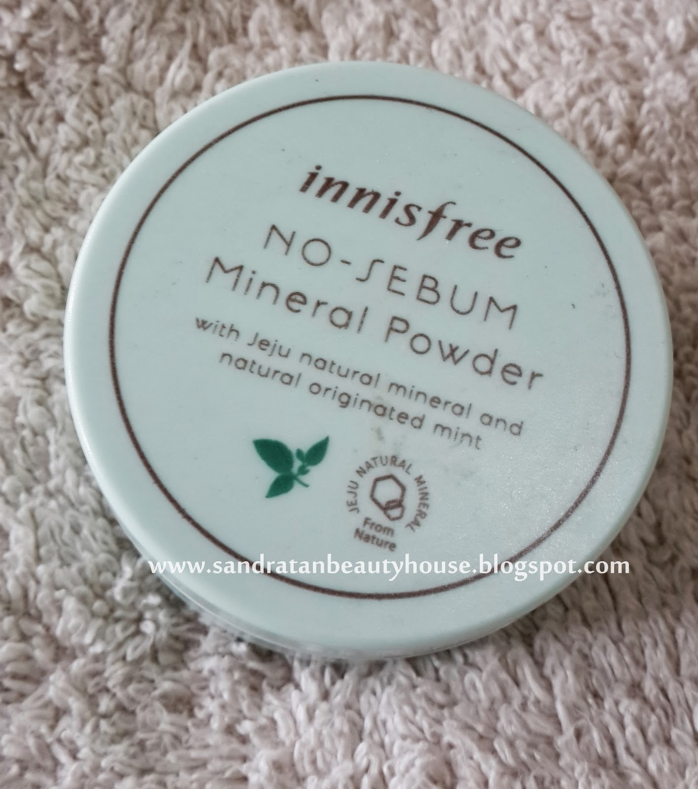 SandraTan Beauty House: Innisfree - No Sebum Mineral Powder Review