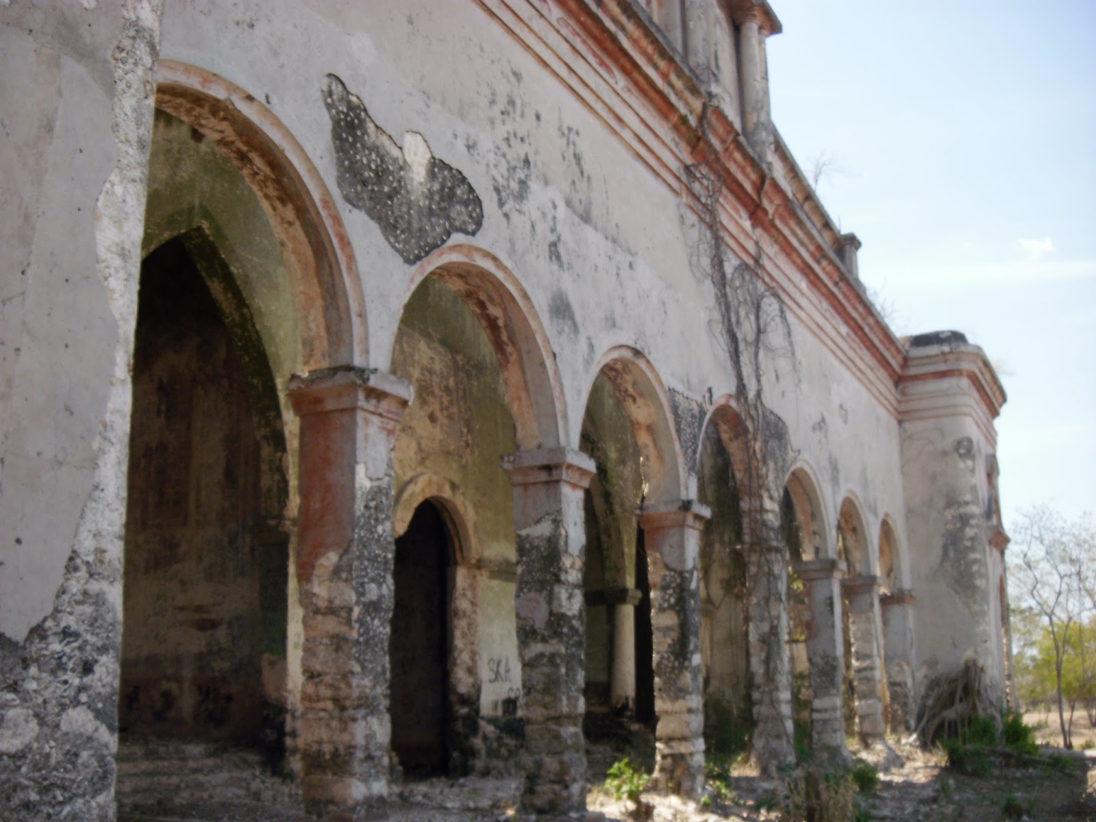 Ulyses Huesca: BUSCANDO LA ISLA PÉRDIDA DE JAINÁ