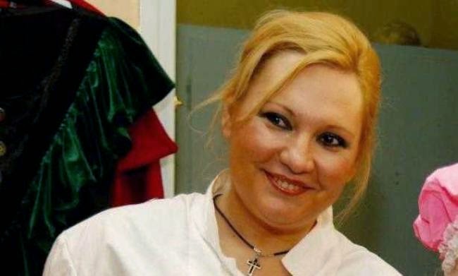ΗΘΟΠΟΙΟΣ ΠΟΥ ΜΕΣΟΥΡΑΝΟΥΣΕ ΤΗΝ ΕΠΟΧΗ ΤΗΣ ΒΙΒΝΤΕΟΚΑΣΕΤΑΣ... ΖΕΙ ΣΤΟ ...