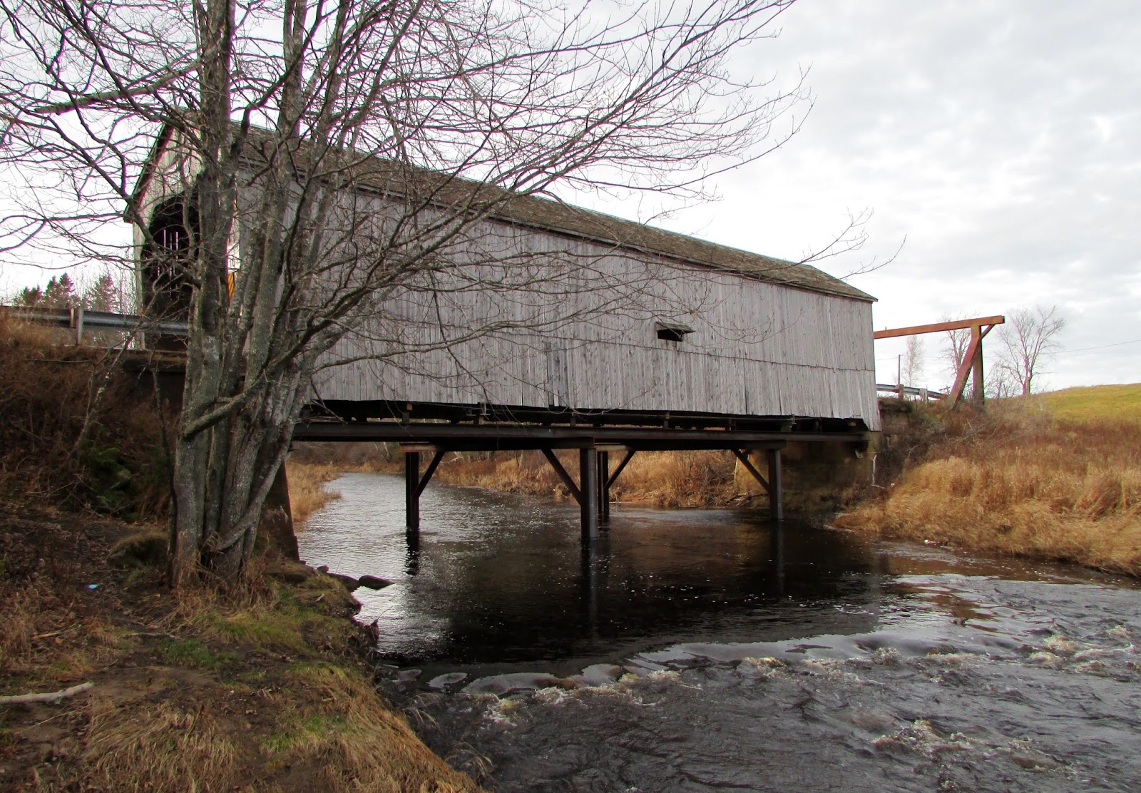 New Brunswick's Covered Bridges: Cocagne No. 5 (Budd)