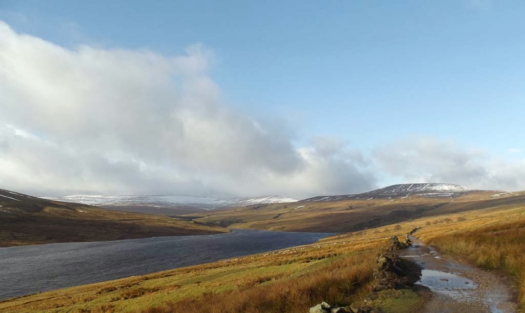 Forgotten Tracks: Little Whernside, big skies, a bit of wind and a lot ...