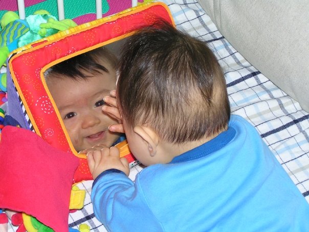 Family FECS: Let Baby Look at Mirror