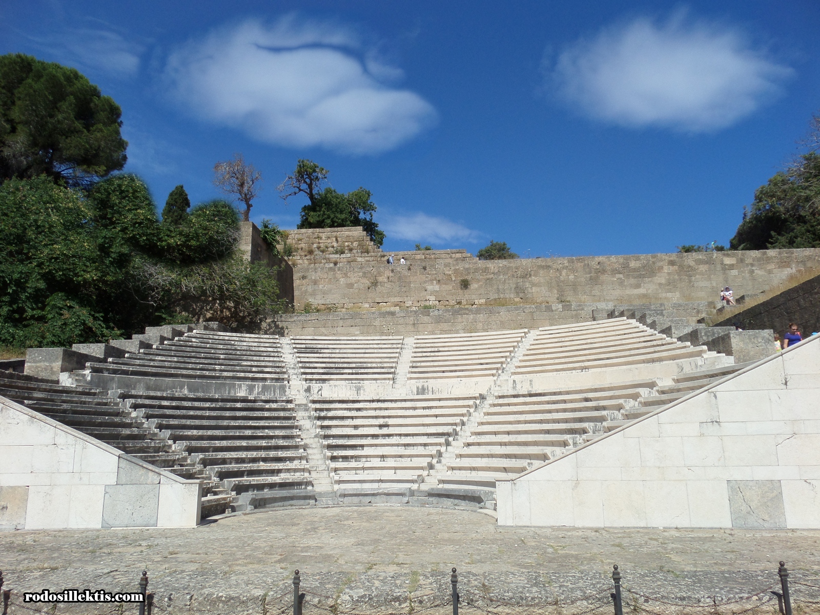 ΡΟΔΟΣυλλέκτης: Ακρόπολη της Ρόδου (Φωτογραφίες)