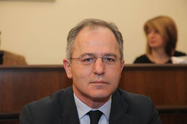 ΒΡΕ...ΜΗΠΩΣ ΕΙΜΑΙ ΠΡΟΒΑΤΟ