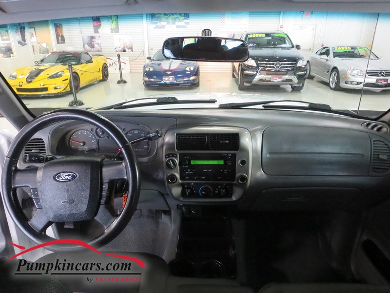 BEAUTIFUL 09 FORD RANGER!