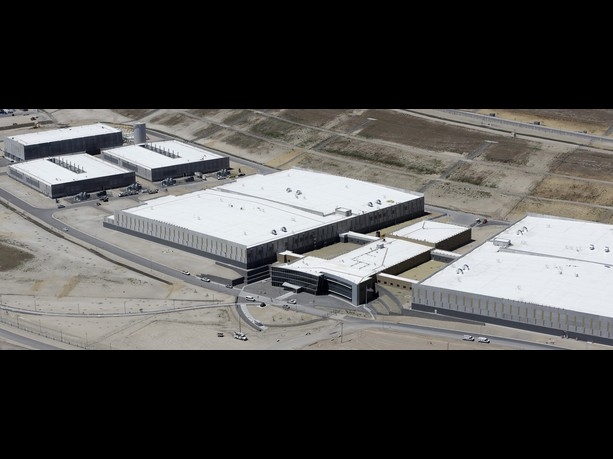 UNDER MATTAN: USA bygger största spioncentret på jorden... 2013 update (2)