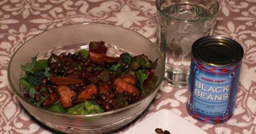 Richard Reviews Everything : Trader Joe's Black Beans