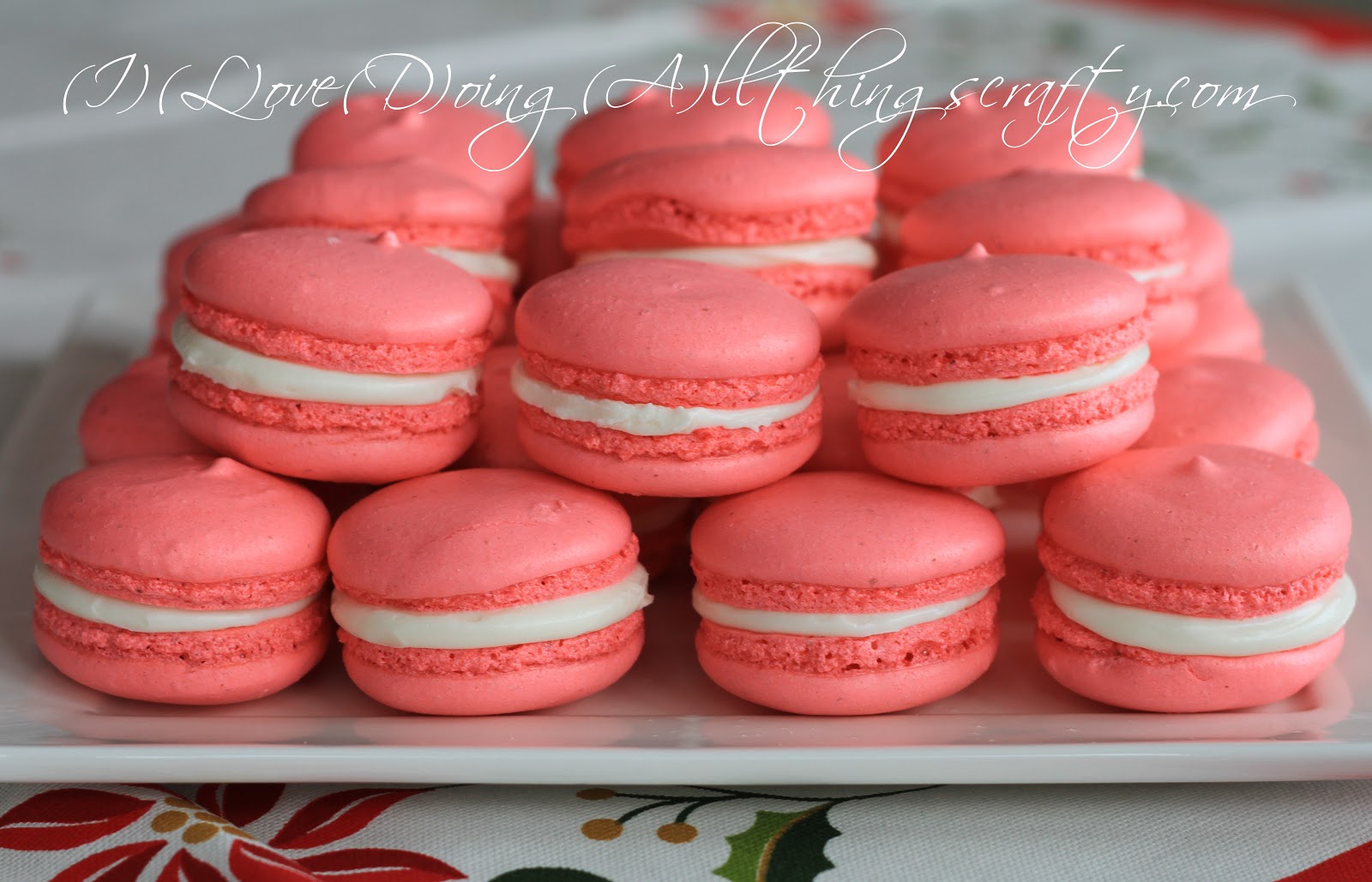I Love Doing All Things Crafty: Merry Macaroons | Christmas Baking