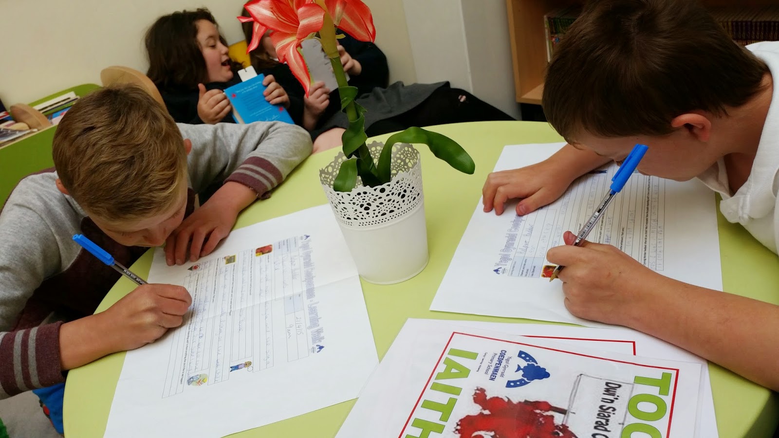 COEDPENMAEN PRIMARY SCHOOL'S LEARNING SQUAD!