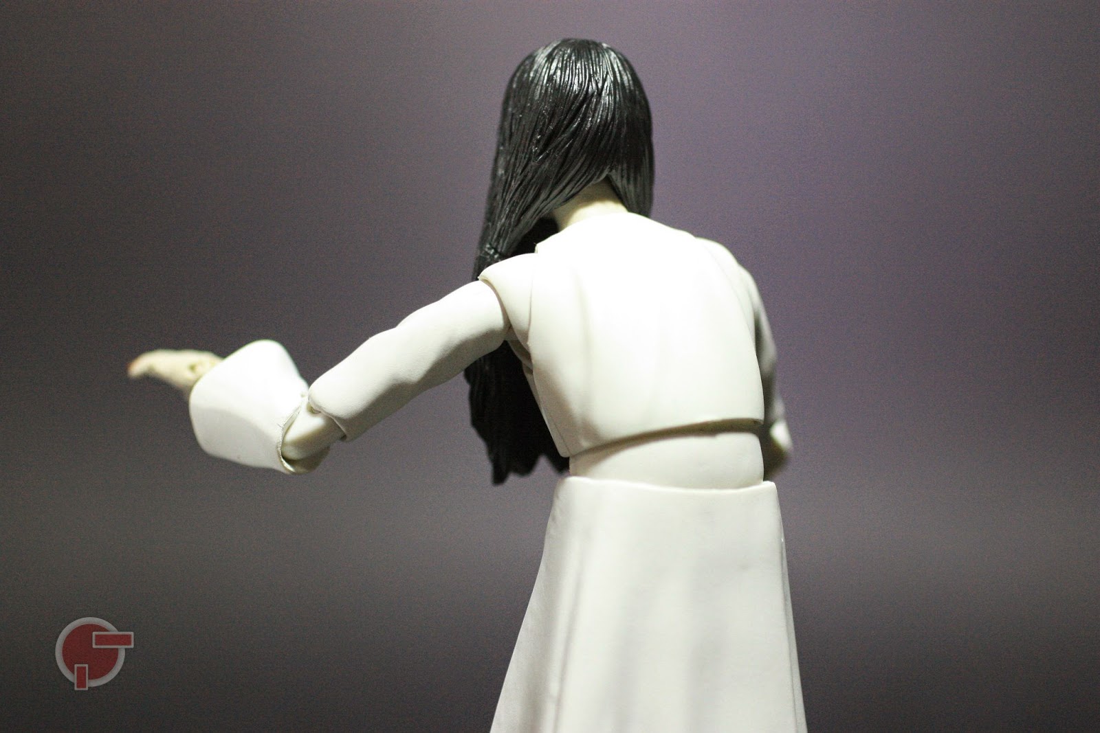 Firestarter's Blog: Toy Review: S.H.Figuarts (Ring) Sadako Yamamura