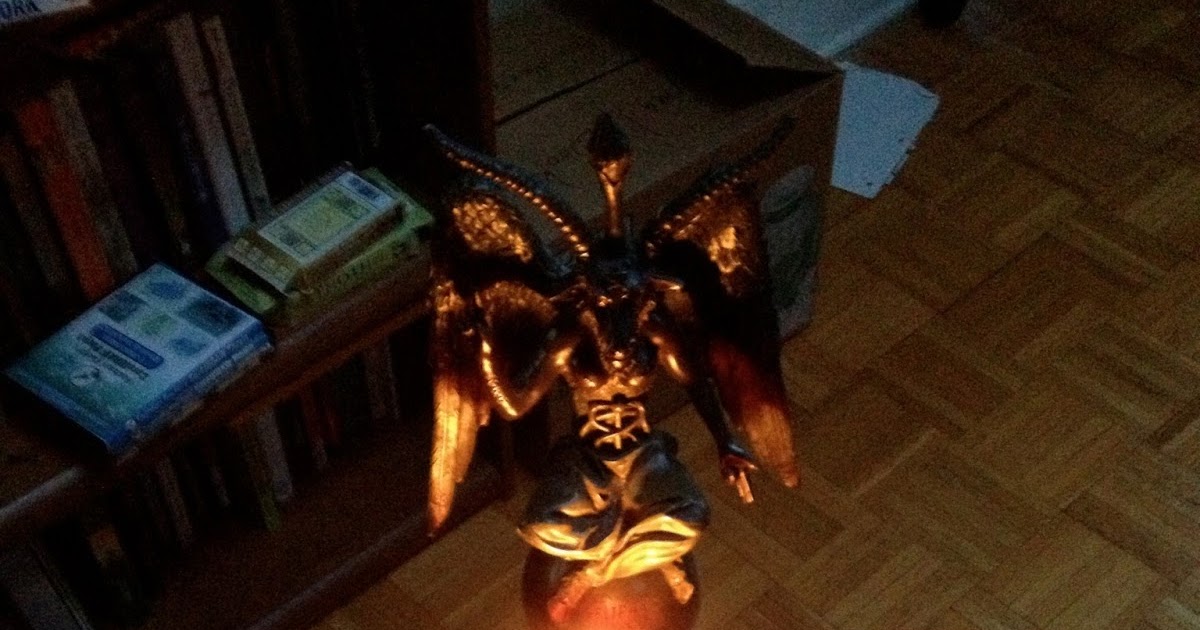 Auditory Baphomet Ritual ~ Real Magic on the Street