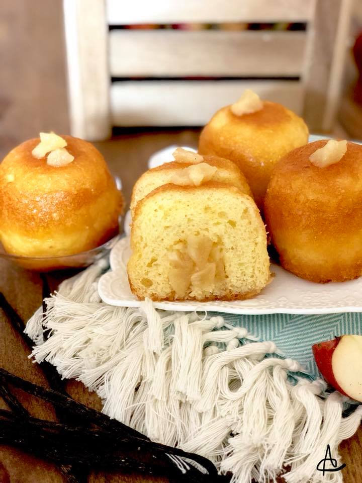 Babà alla Melannurca