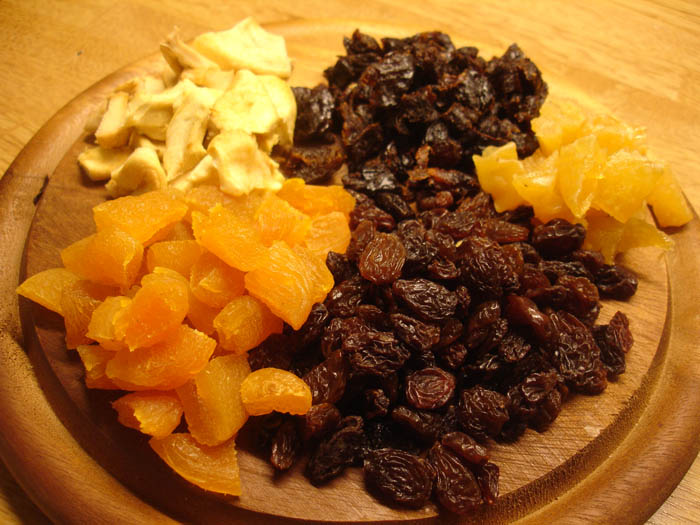 libyan food: Dried Fruit Salad: Khoshaf خشاف