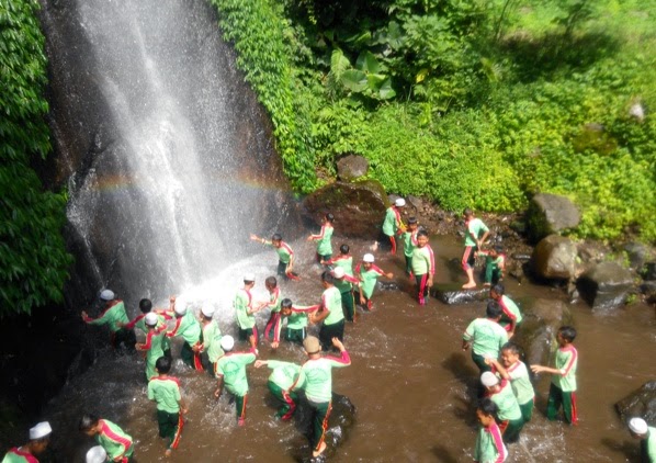 Slamet Riyadi: Curug Semirang Indah, namun Penghuni dan Pengunjungnya ...