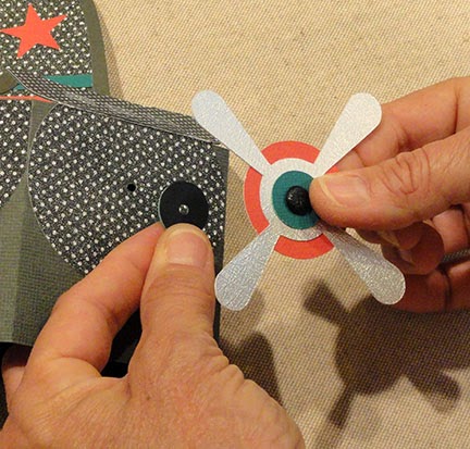 Needles 'n' Knowledge: Airplane Box Card Assembly Tutorial