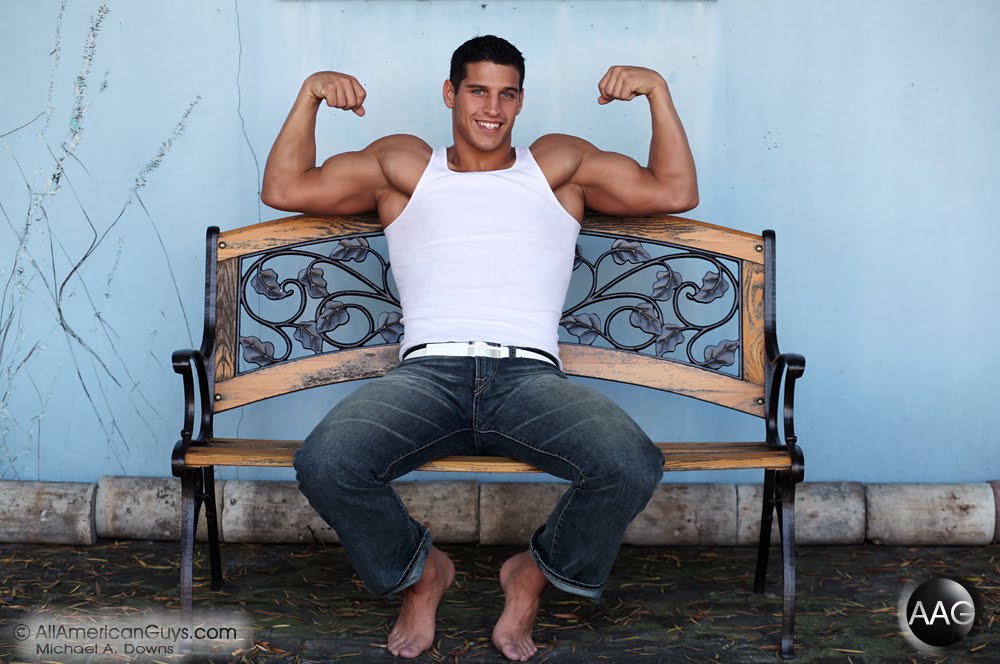 WORKOUT INSPIRATION .NET: Chris L: New AAG Model