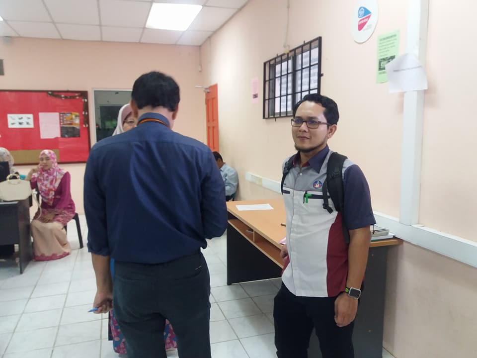 SMK DEWAN BETA | TAKLIMAT PENGGUNAAN VLE GURU DAN MURID OLEH UNICLIQ ...