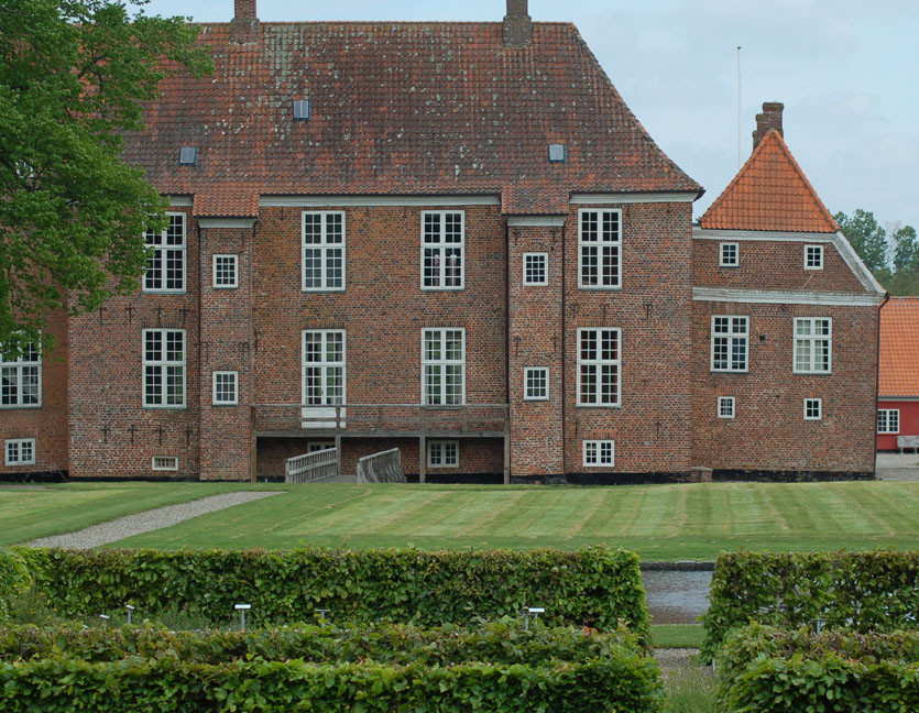 Church and Manor in Denmark: Gram Castle/ Gram Slot, Sønderjylland ...