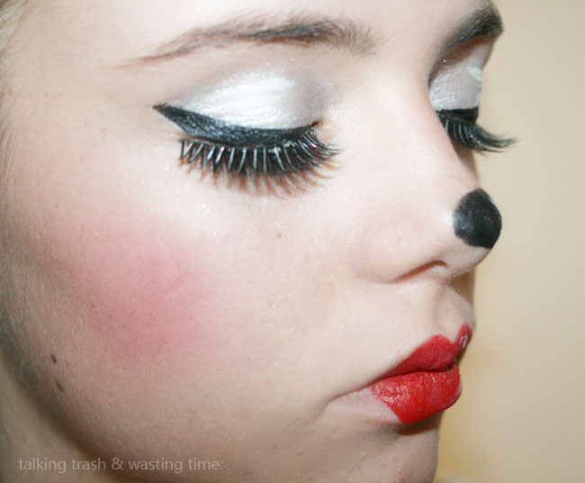 Easy Minnie Mouse Makeup Tutorial - Mugeek Vidalondon