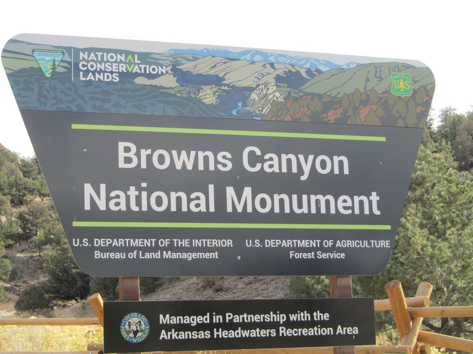 Tomcat's Outdoor Adventures: Hiking Browns Canyon National Monument