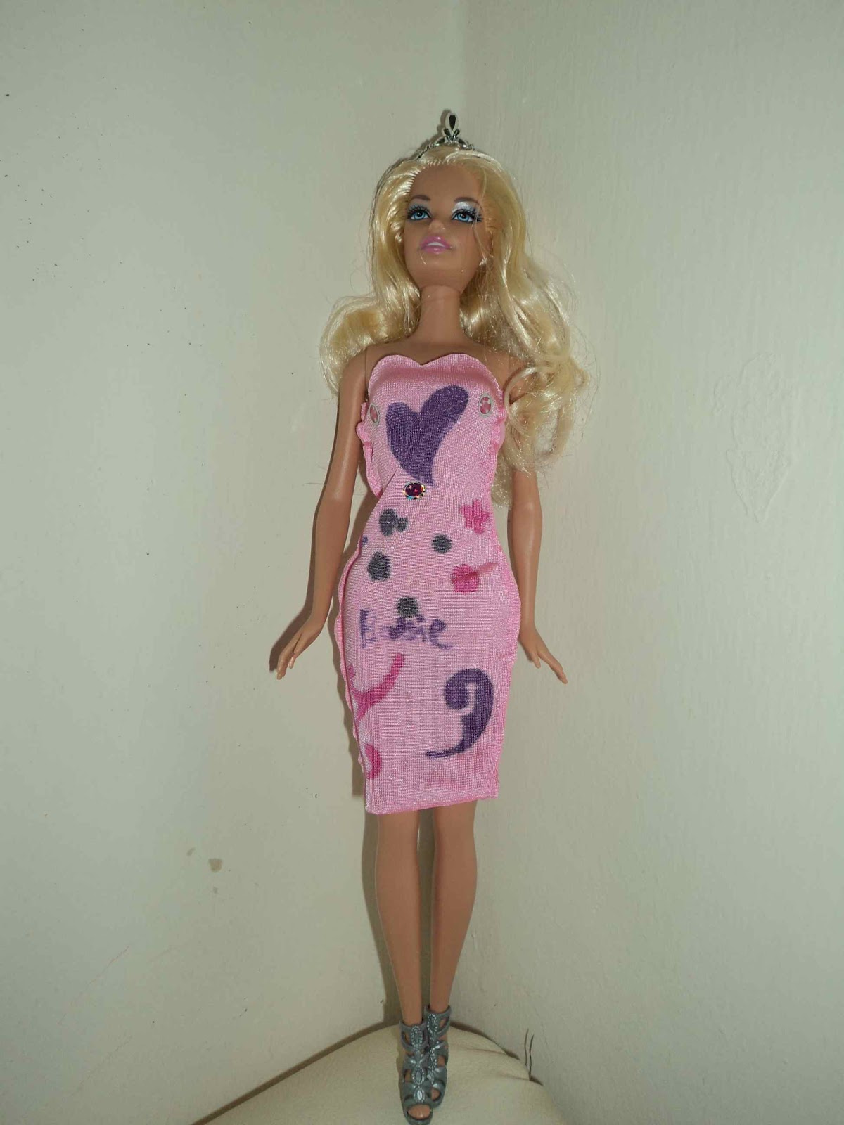 Xiao Thung's Diary: Barbie Design & Dress Studio