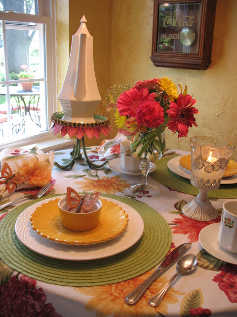 Miss Bloomers : Monarch Spring Tea Table