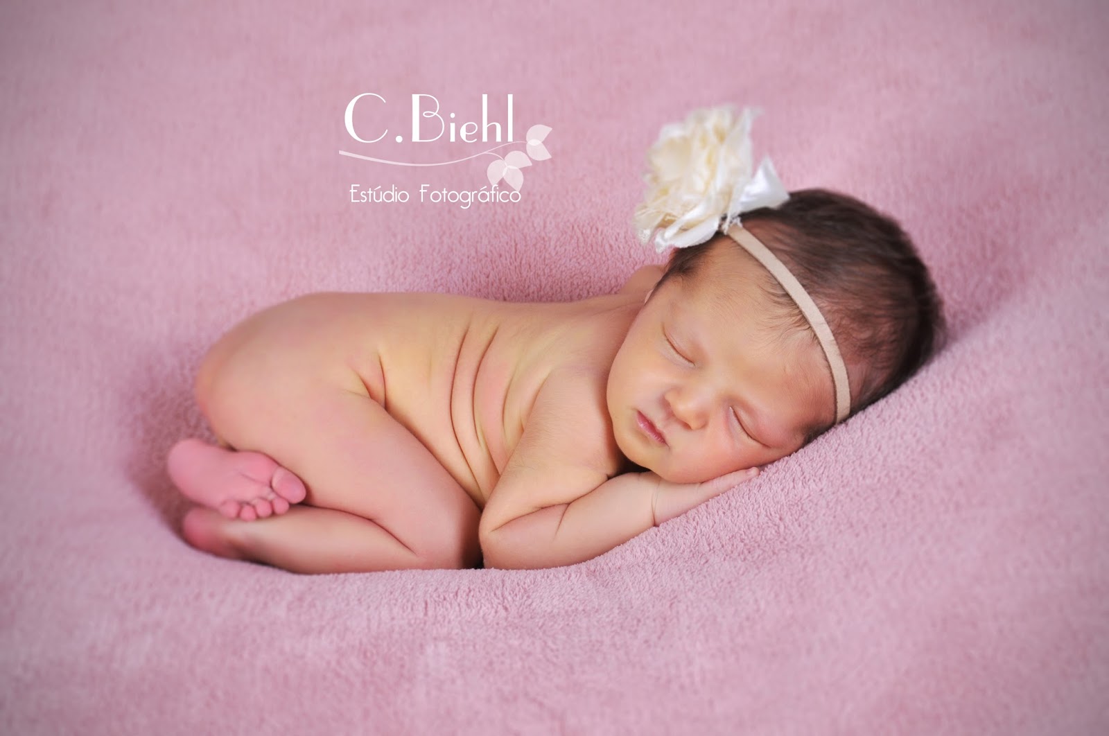 Ensaio Newborn - Helena - 8 dias