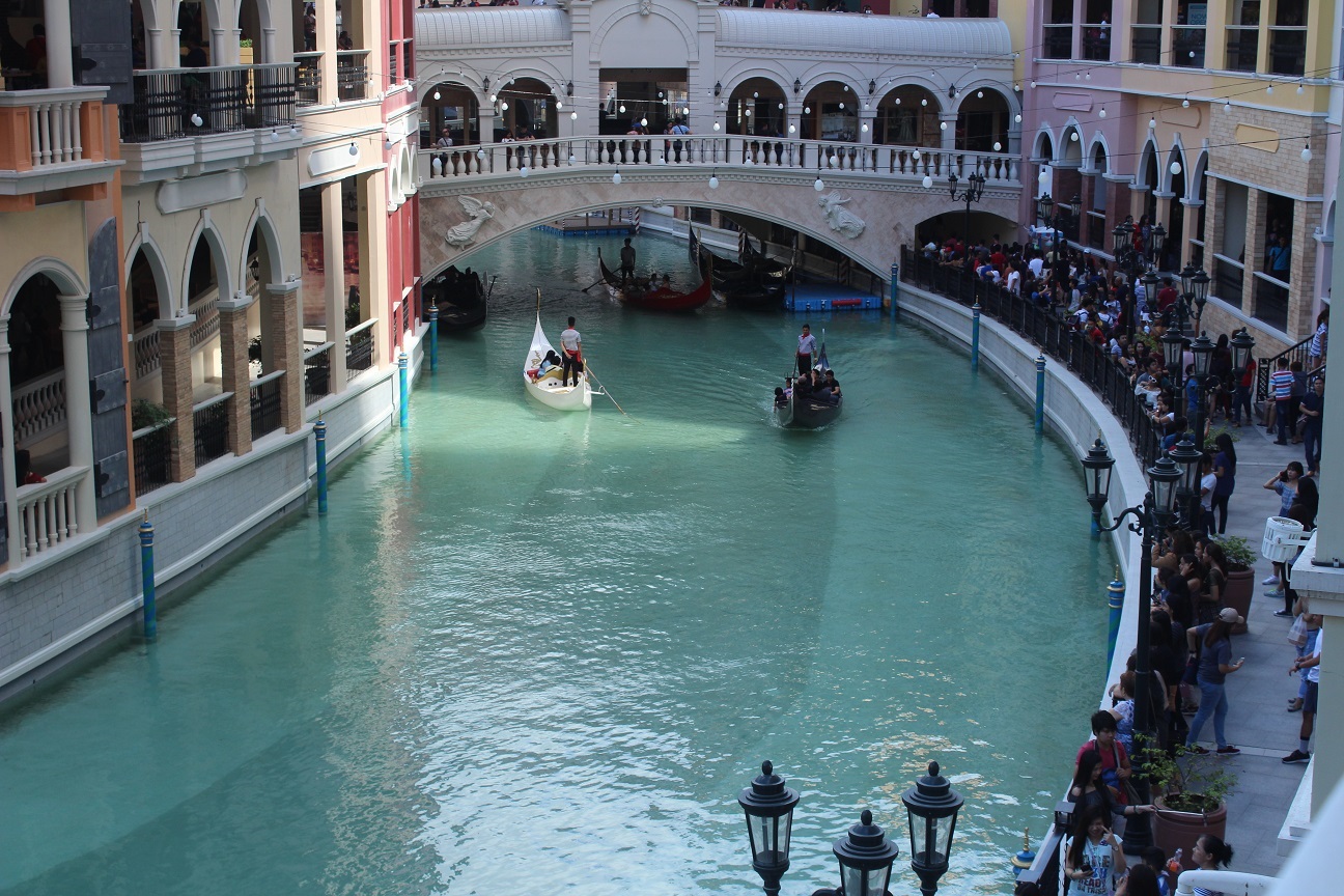 Venice Piazza Mall’s Gondola Rides in Mc Kinley Hill, Taguig