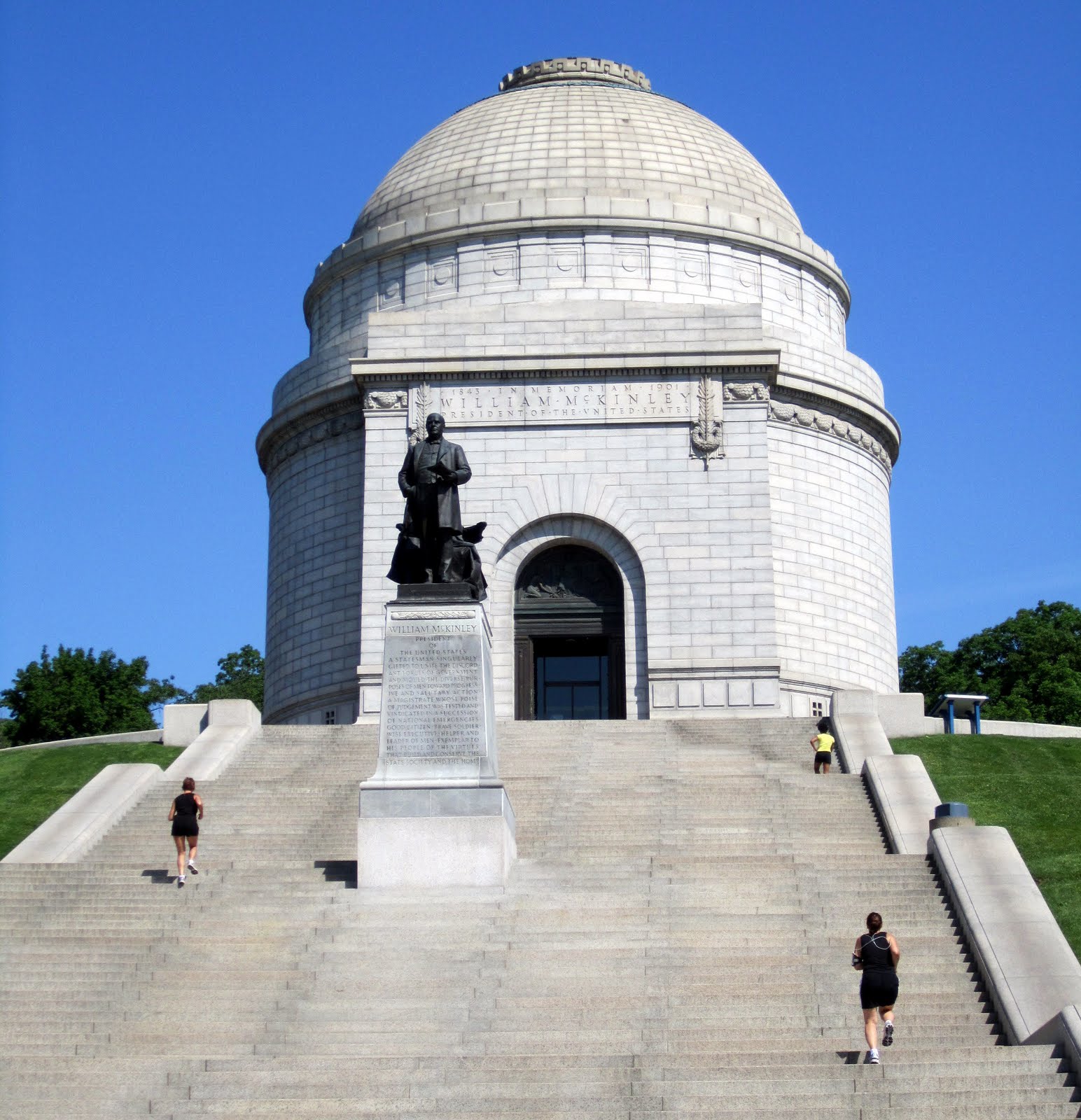 Hasty Pics: William McKinley Memorial and Museum - Canton, Ohio