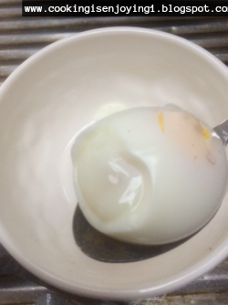 Cara Membuat Telur Setengah Matang | Simple Dishes