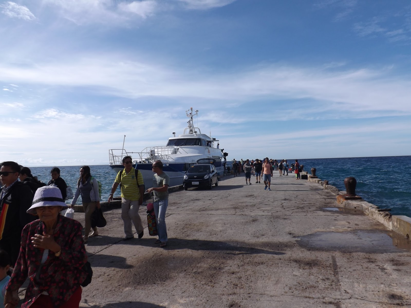 PORO PORT, CAMOTES ISLANDS - Touristang Pobre