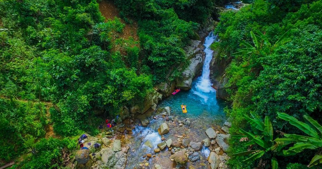 MOLYNANST: Curug Cibaliung Beautiful Local Tourist Areas